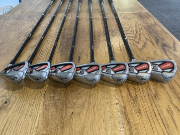 Wilson D300 Men’s iron set | Ferrymead Golf